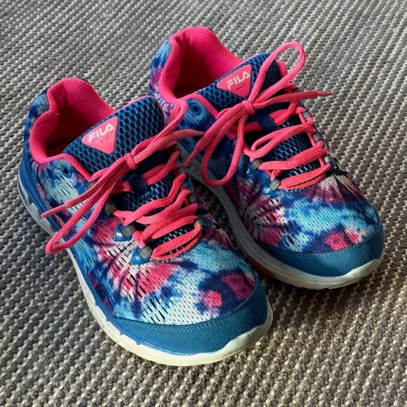 Fila | Shoes | Fila Energized Coolmax Memory Foam Sneakers Womens Size ...